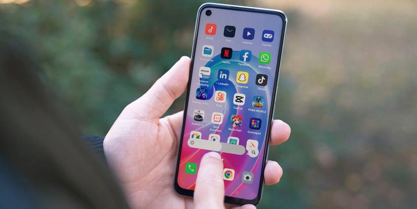 How to Add and Remove Apps From the Home Screen on Android