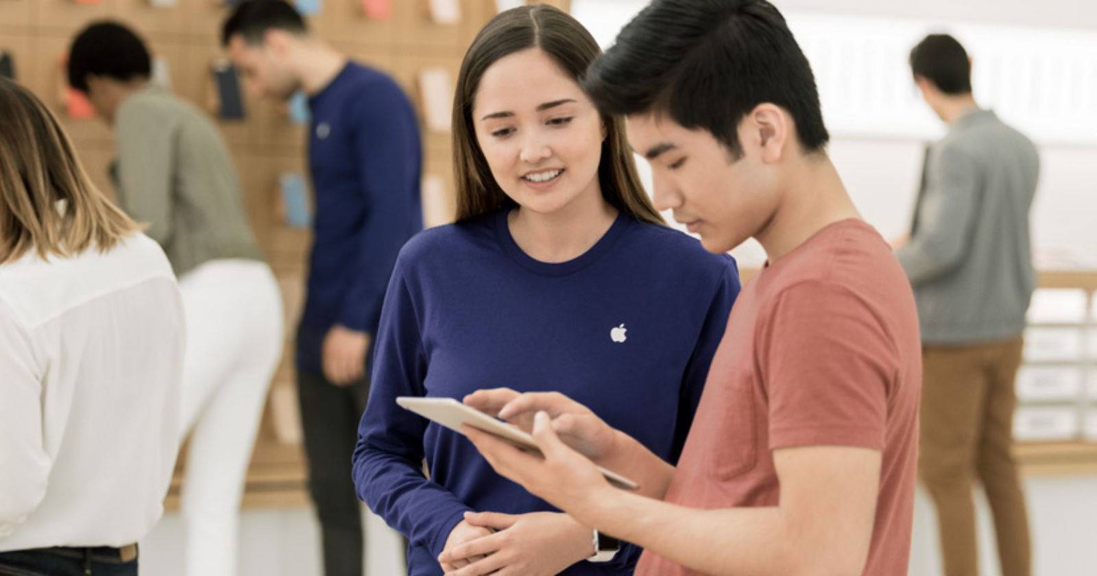 7 Things You Need to Become an Apple Store Genius