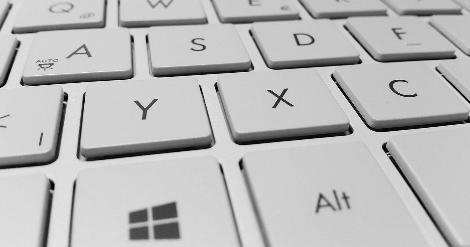 How to Set Up Custom Hotkeys for Pasting Pre-Defined Text Snippets in Windows 10 & 11