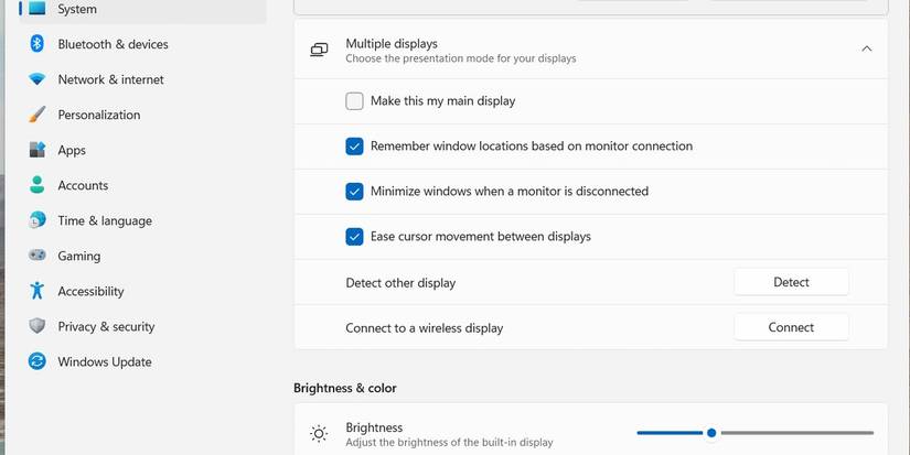 How to Configure Multiple Display Devices in Windows 11