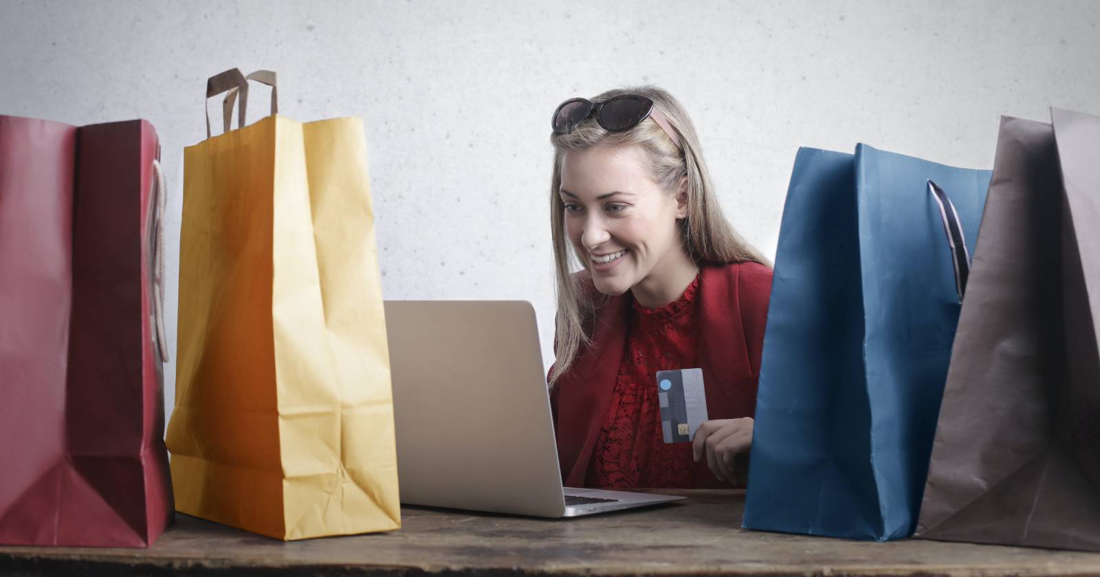 9 Tips to Help You Score Bargains on Etsy