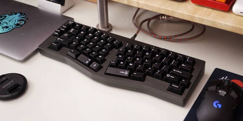 What Is an Alice-Style Mechanical Keyboard, and Can It Help You Type ...