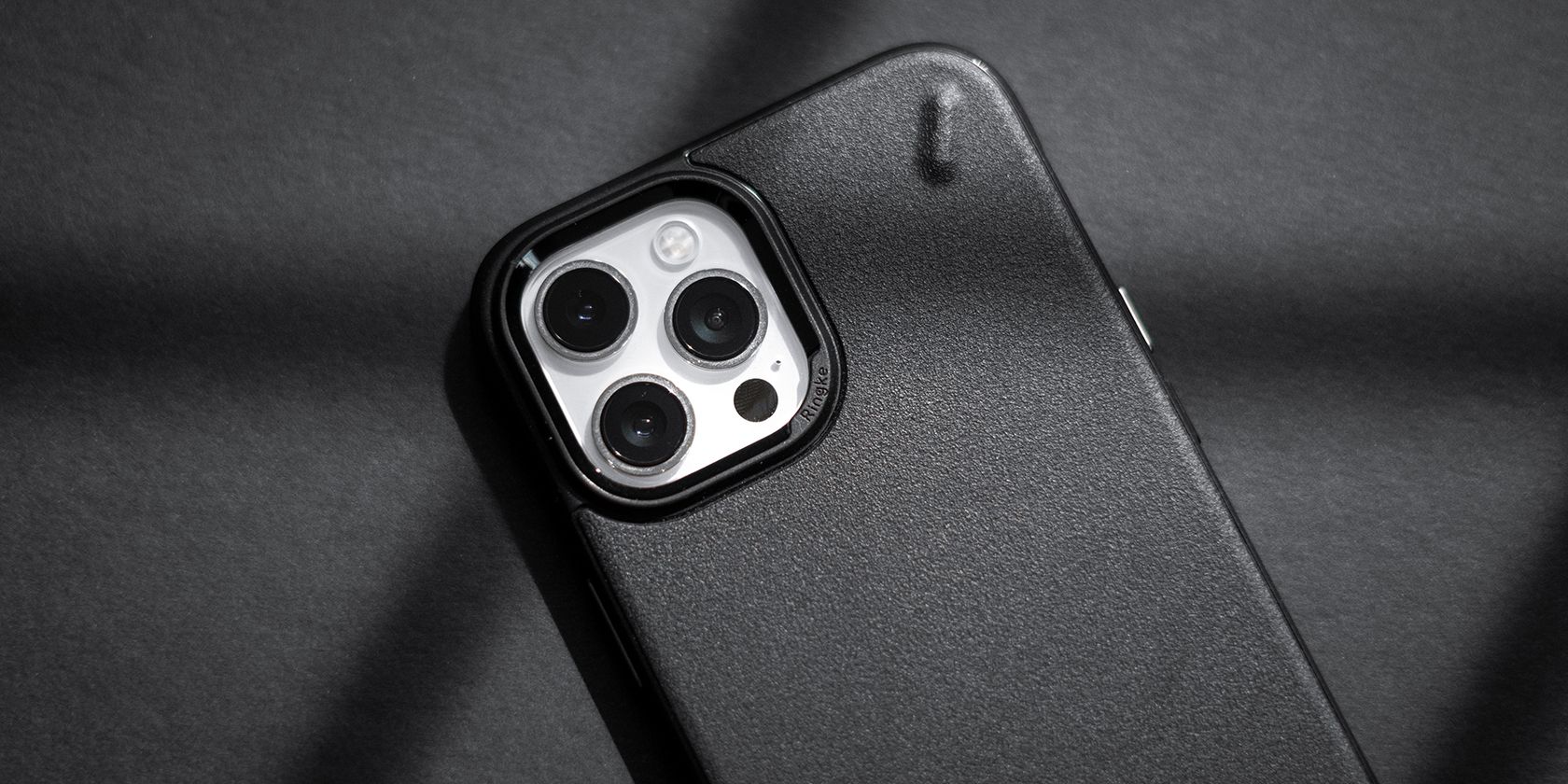 The 5 Worst Things About Modern Smartphone Design