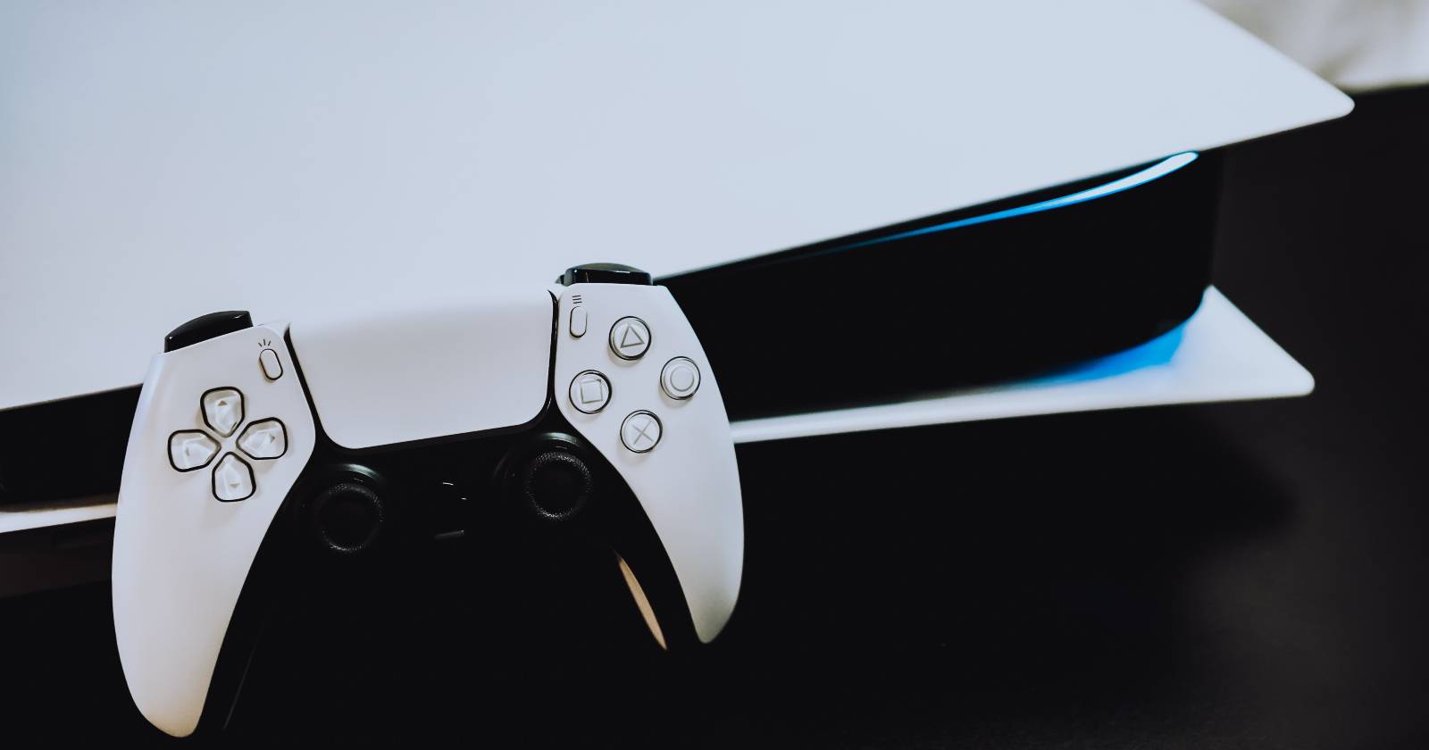 The Old PS5 vs. the New (Slimmer) PS5: What Are the Differences?