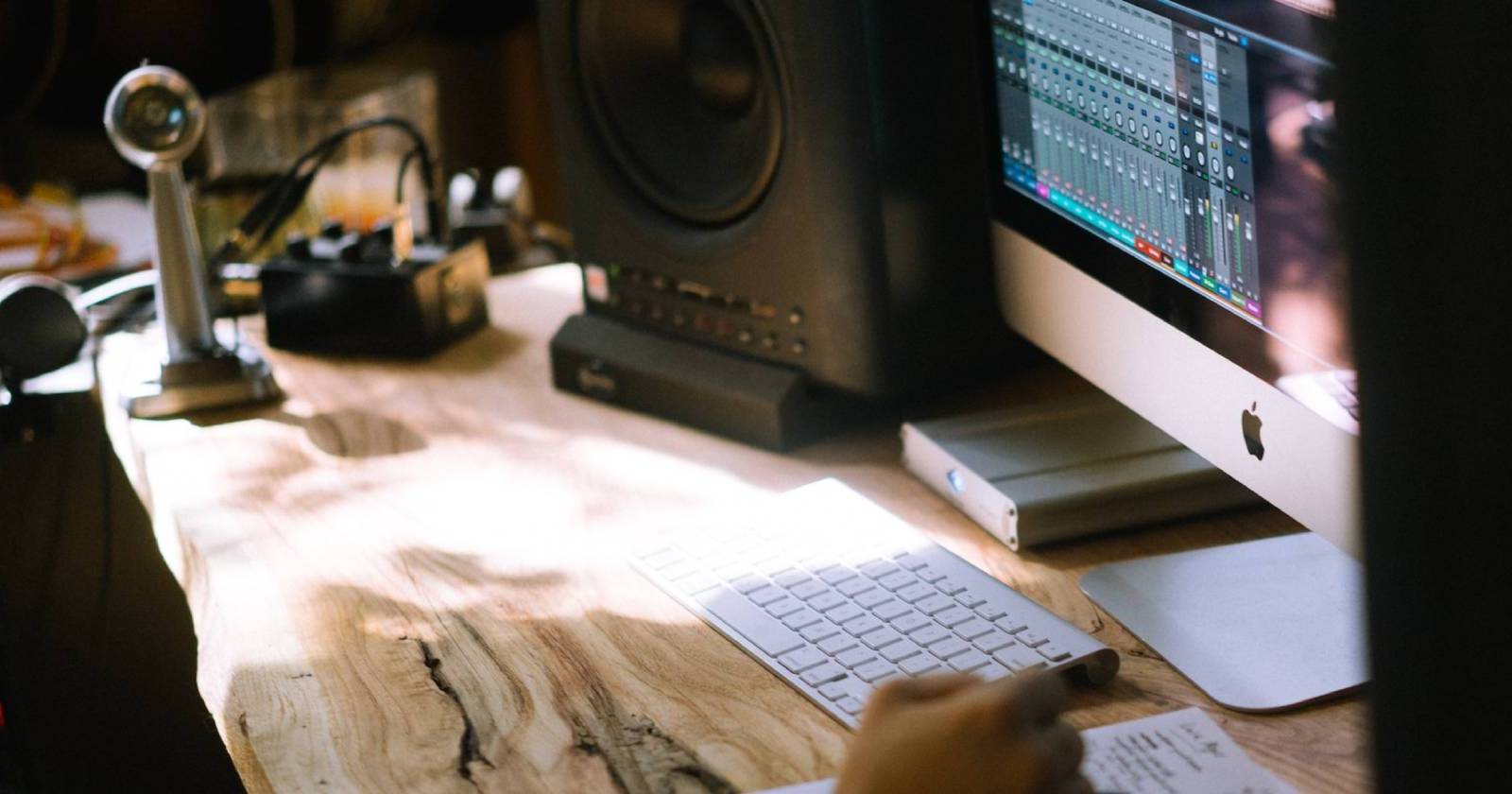 15 Useful Logic Pro Keyboard Shortcuts You Should Know