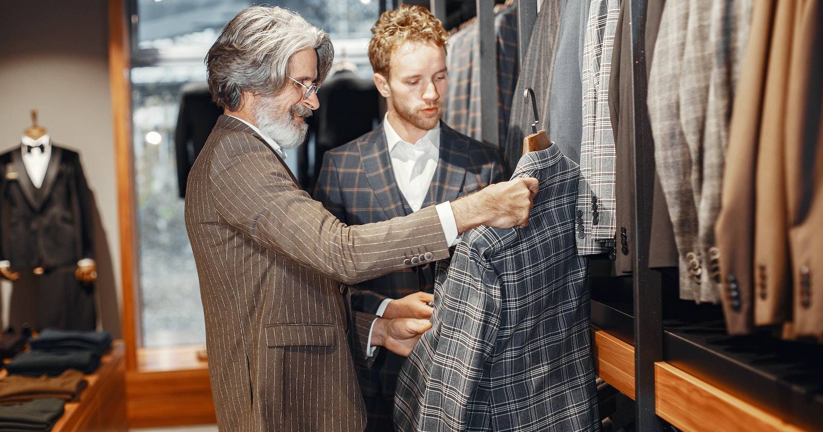 The 5 Best Custom Clothing Manufacturers