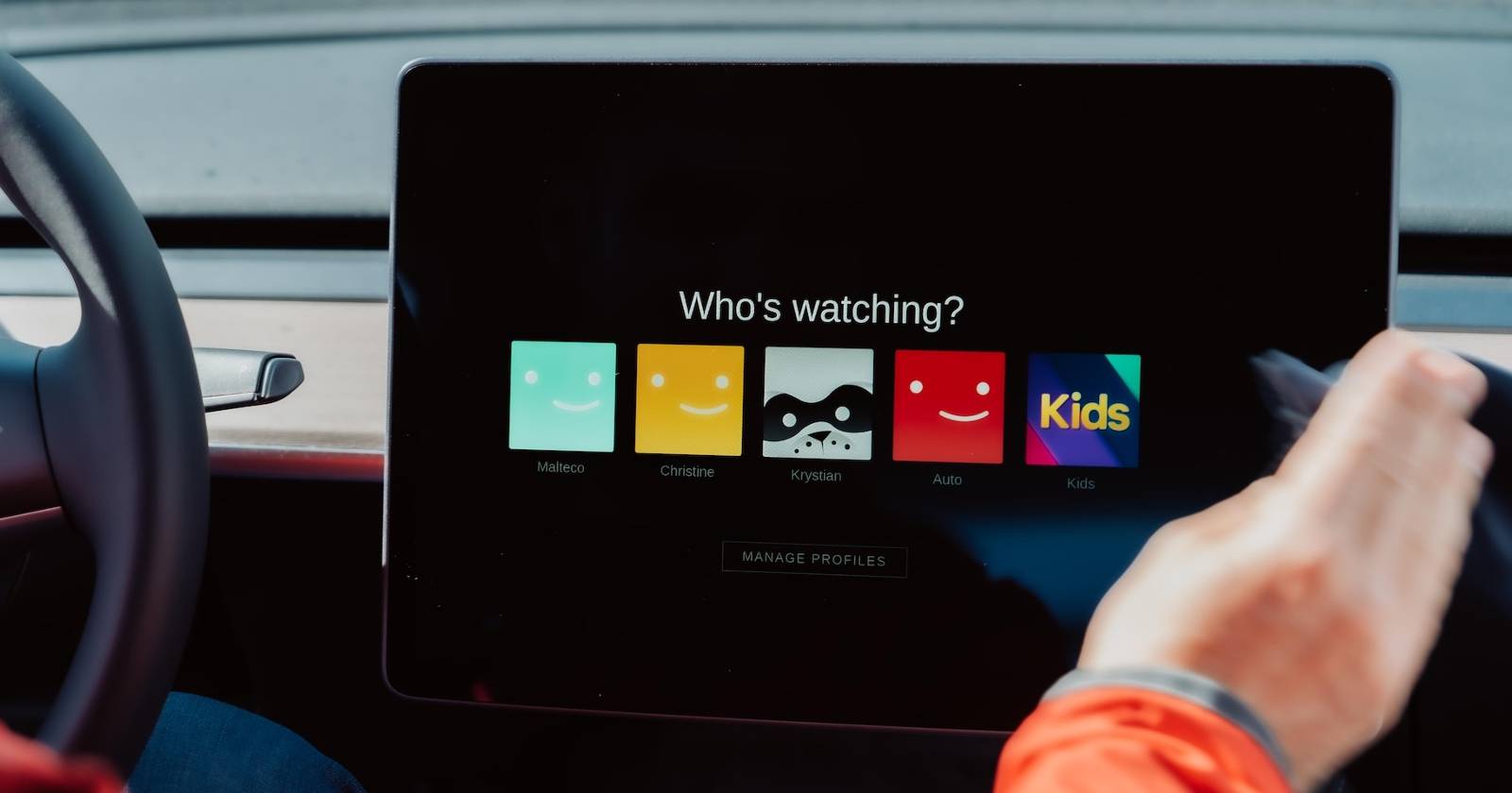 How Does Netflix Know Which Device You're Using?