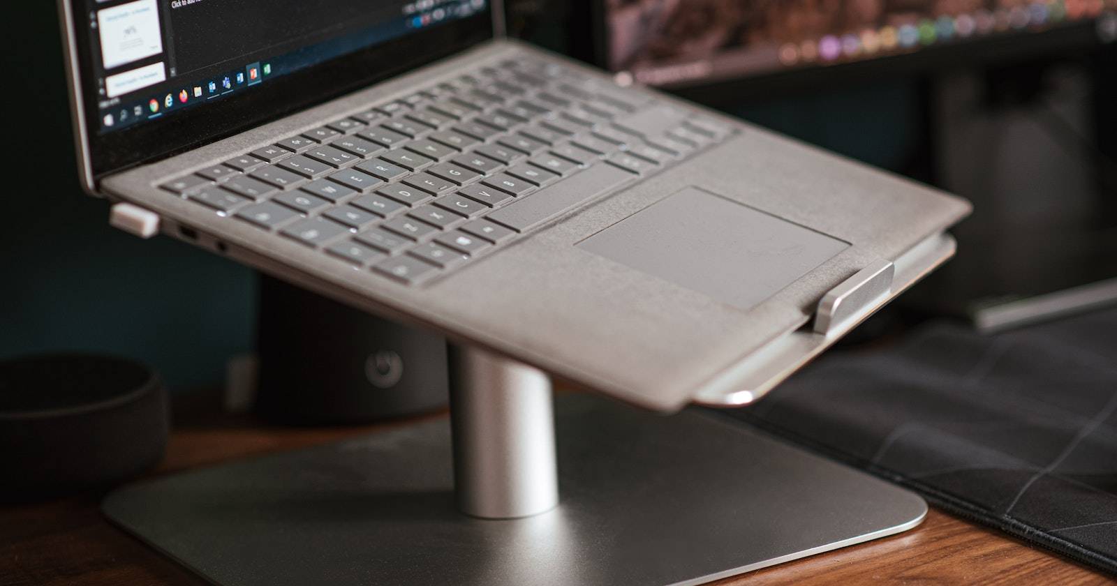 How to Fix Common Issues With Default App Settings on Windows 10