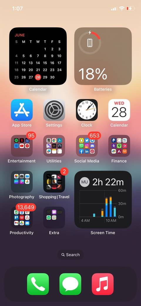 11 Creative iPhone Home Screen Layouts to Organize Your Apps