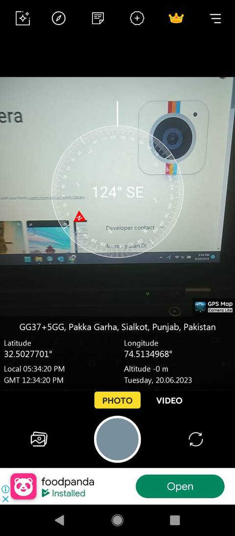 5 GPS Camera Apps for Android to Add a Location Watermark to Your Photos