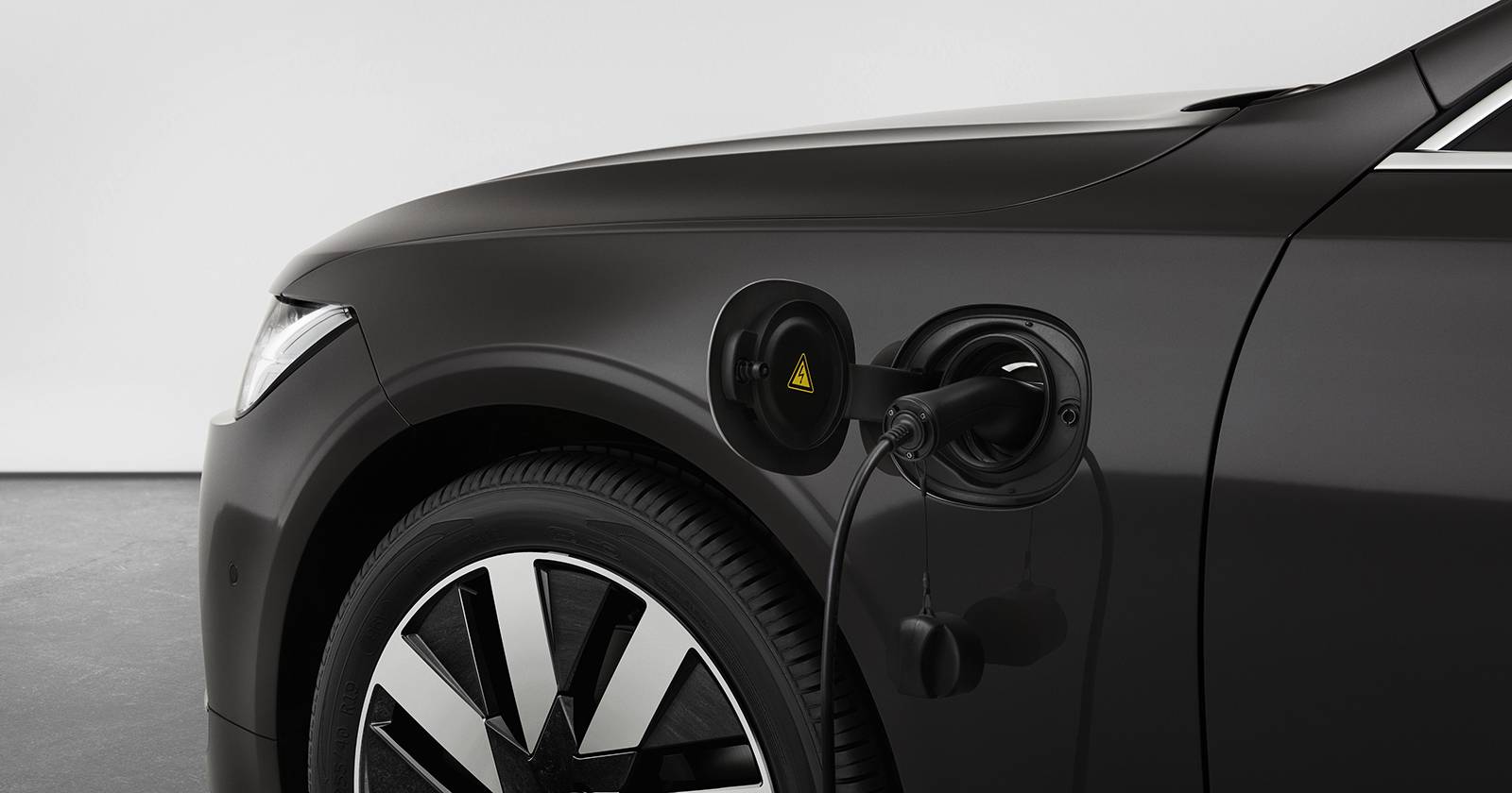 EV vs. BEV vs. PHEV vs. HEV: What's the Difference?