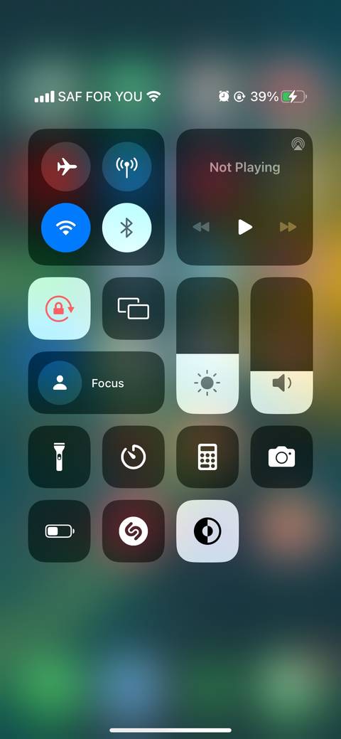 How to Change the Brightness of Your iPhone's Flashlight
