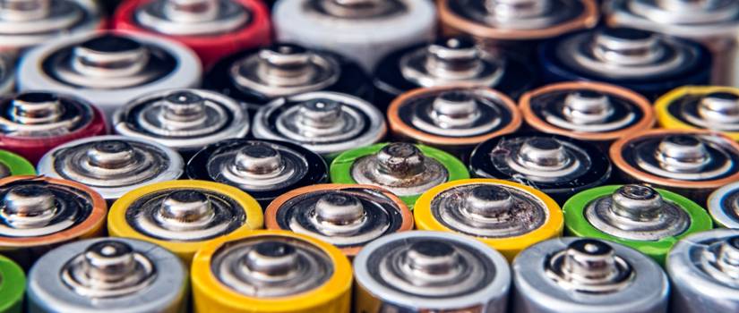 Anode vs. Cathode: Which Is Positive and Negative?