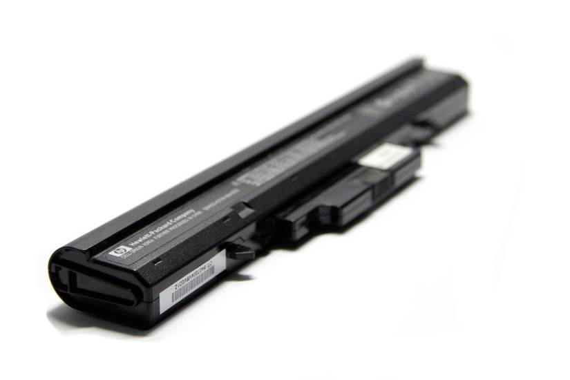 Should You Buy a Laptop With a Removable Battery? Yes, and Here’s Why