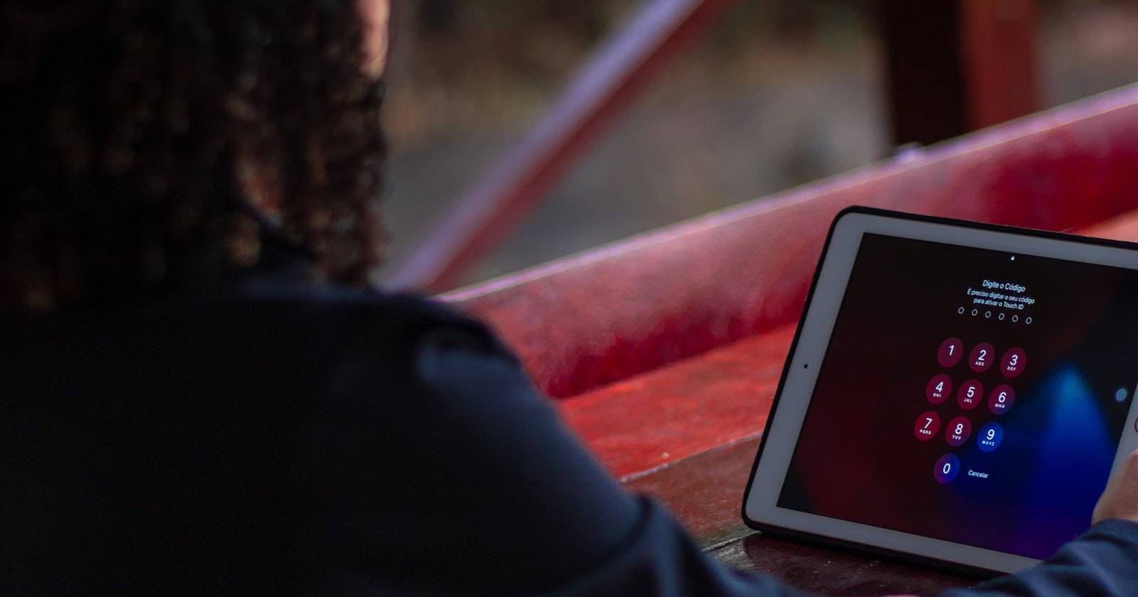 You Probably Use Passwordless Services Every Day: Why That’s Important