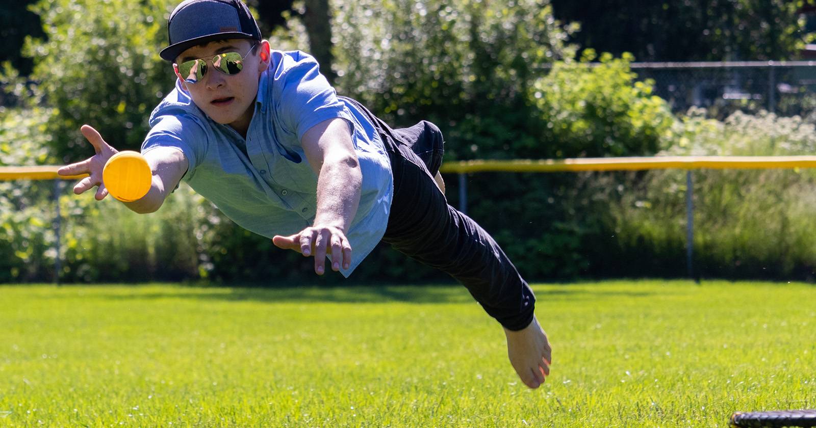 Get Outside and Play Fun Lawn Sports With These 6 Apps