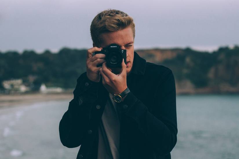 How to Deal With a Scratched Camera Lens (and Prevent It in the First ...