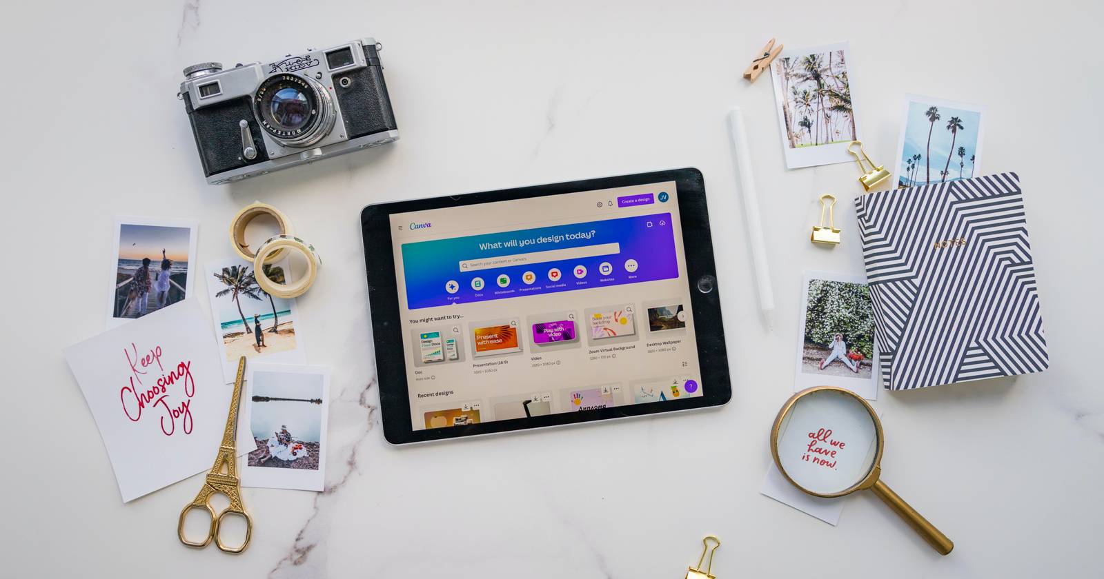 How to Use Layers in Your Designs on Canva