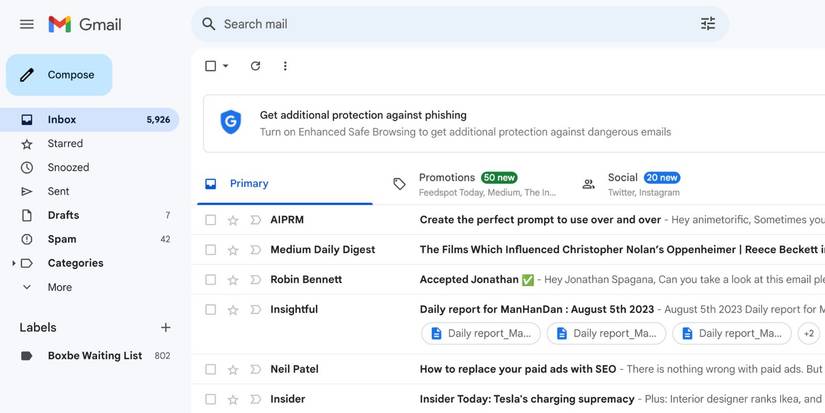 10 Things You Should Never Store in Your Smartphone