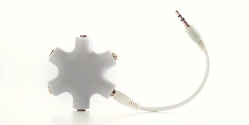 What Is a Headphone Splitter and How Does It Work?