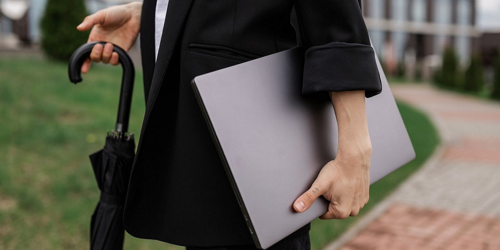 How to Minimize Programs to the Windows System Tray With Hotkeys