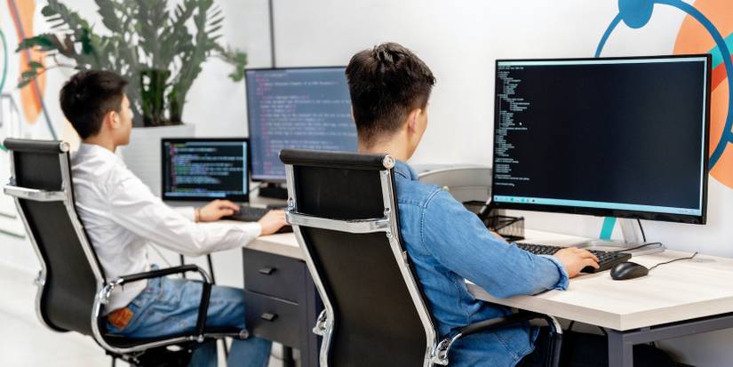 9 Challenges Every Software Developer Faces and How to Tackle Them