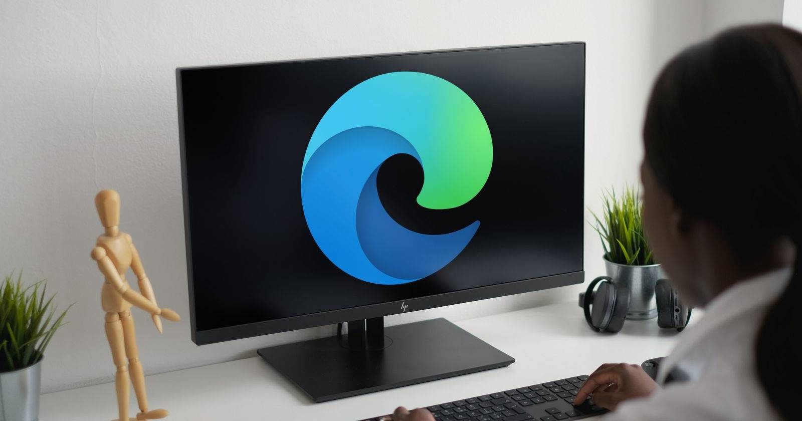 What Is Microsoft Edge Workspaces, and How Can It Help You Collaborate ...