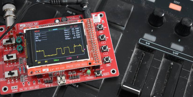 How to Use an Oscilloscope to Troubleshoot Electronics