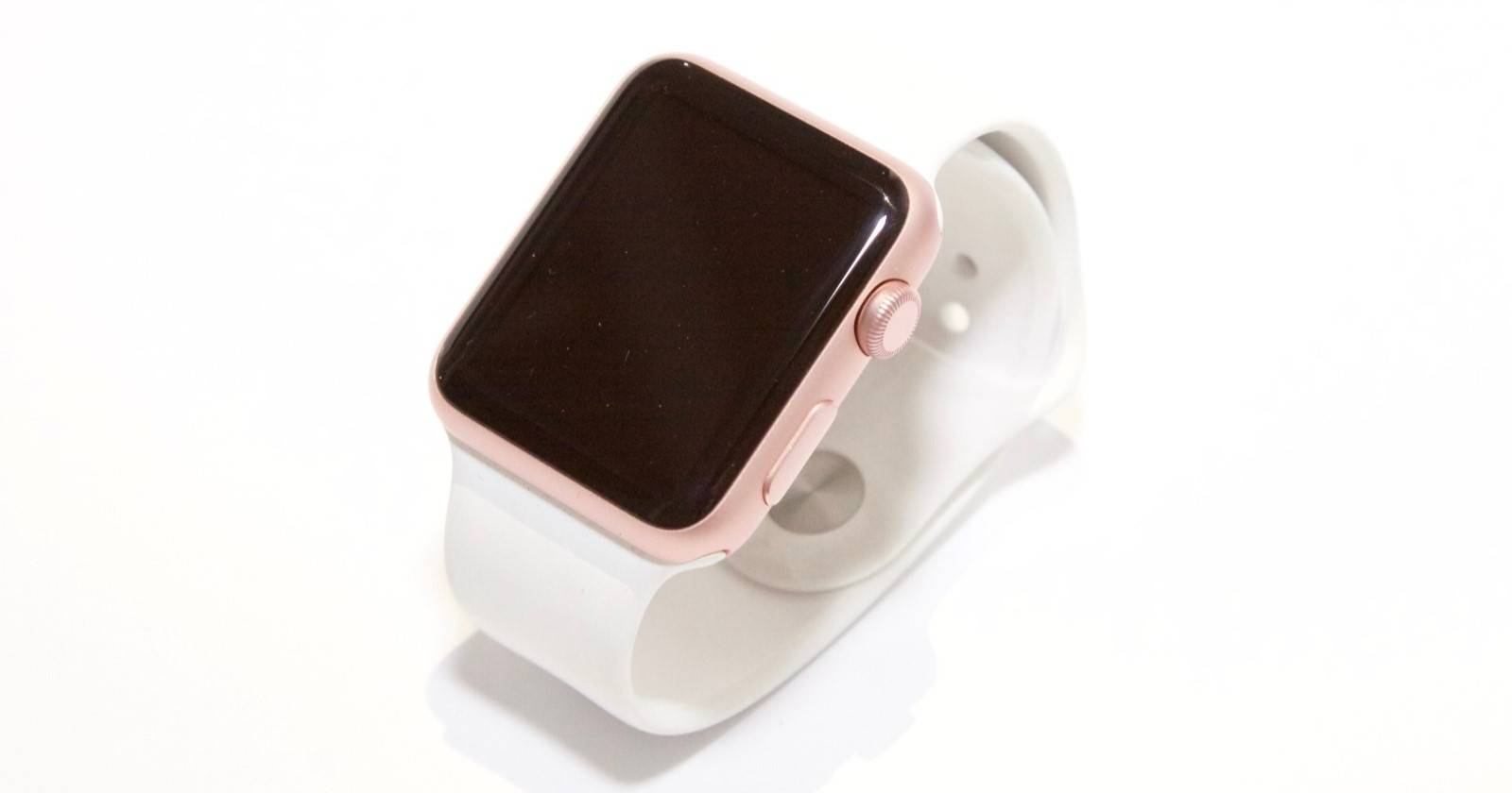 How to Track Your Menstrual Cycle on Your Apple Watch