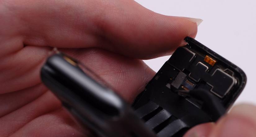 Apple Watch Screen Broke? Here's How to Fix it