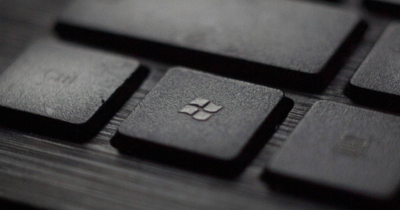 40 Years Ago: The Historic Announcement of Windows 1.0 That Changed Computers