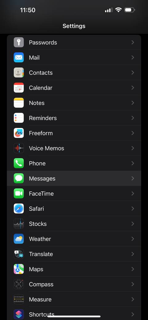 How to Fix the "iMessage is Signed Out" Error on iPhone