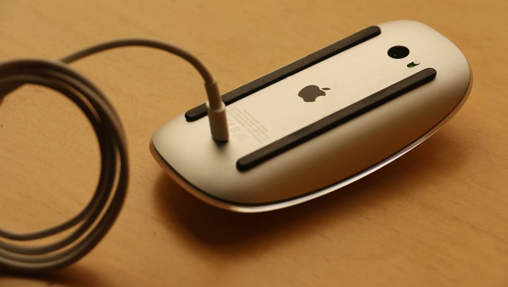 Why I Prefer Apple’s Magic Mouse Over Any Other Brand for My Mac