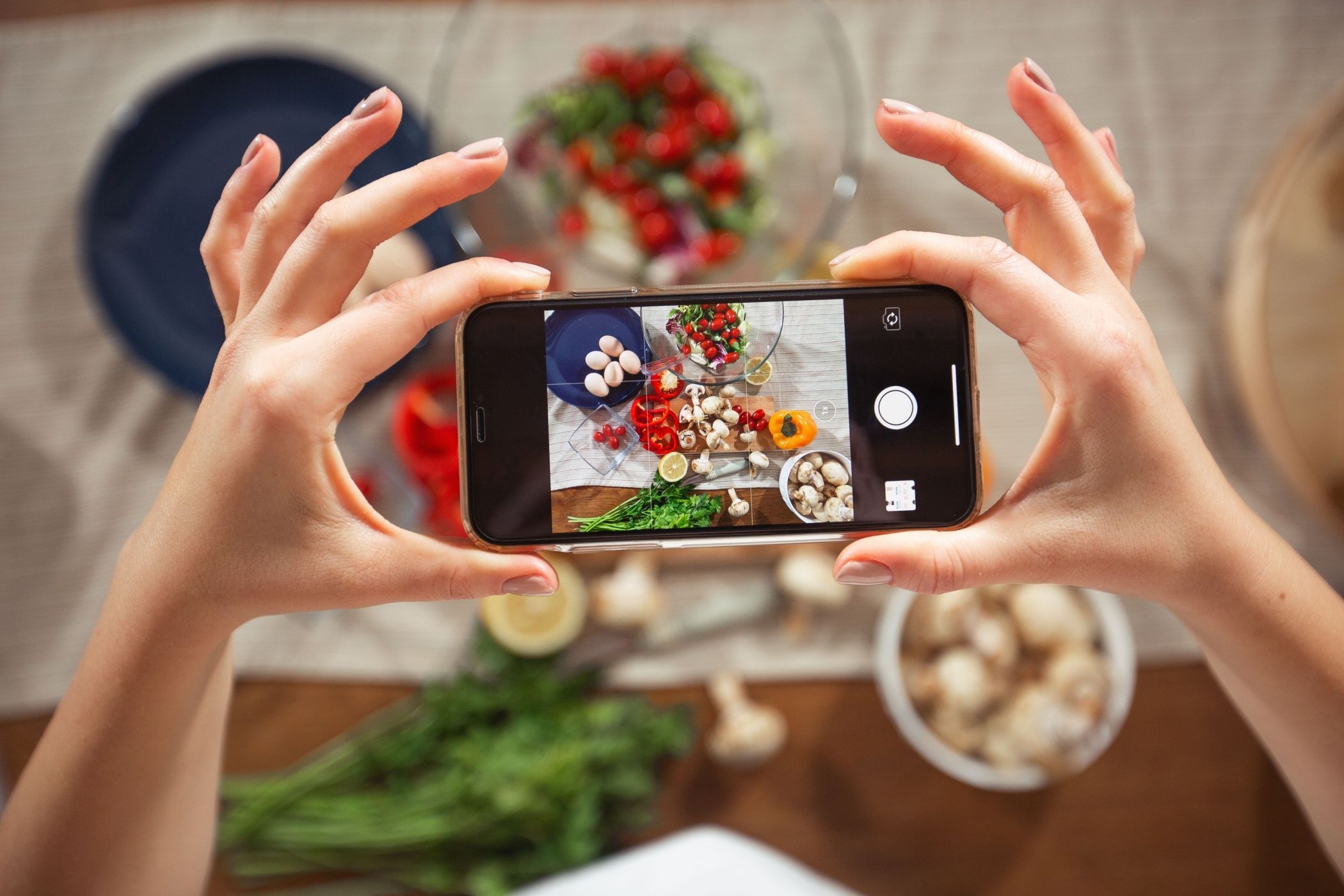 Here's How I Get the Perfect Lighting for My Mobile Photos