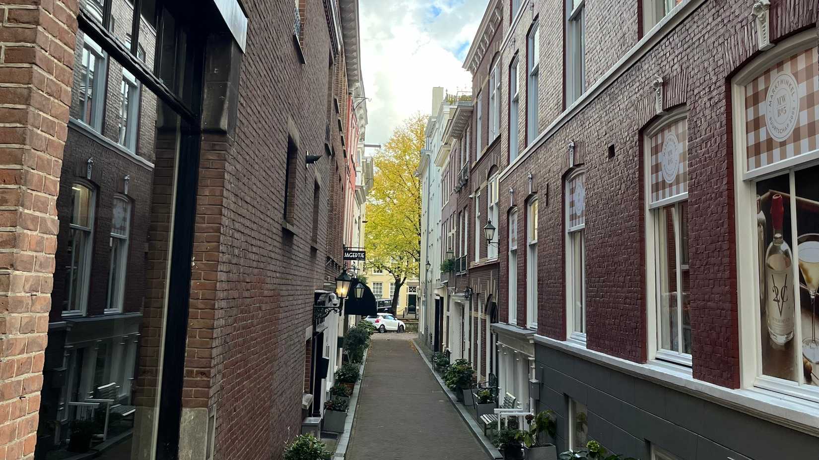 8 Cool Smartphone Photography Tricks That Actually Work