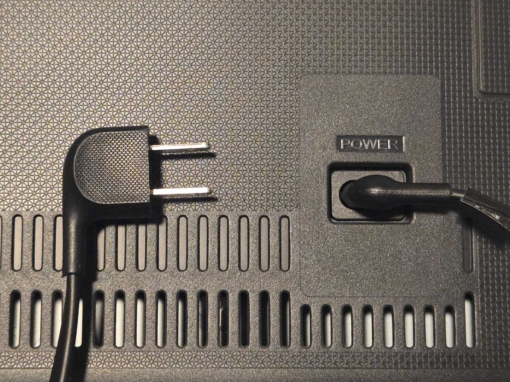 7 Fixes for When Your TV Won't Turn On