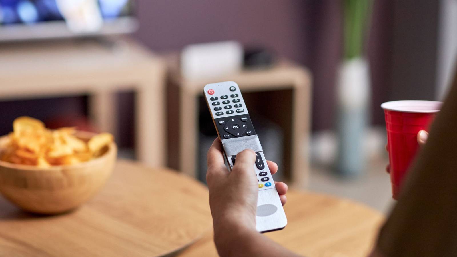 6 Fixes for When Your TV Remote Isn’t Working