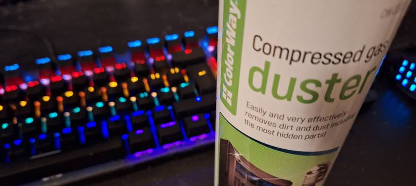 How to Clean Your Keyboard and Sterilize Viruses and Bacteria
