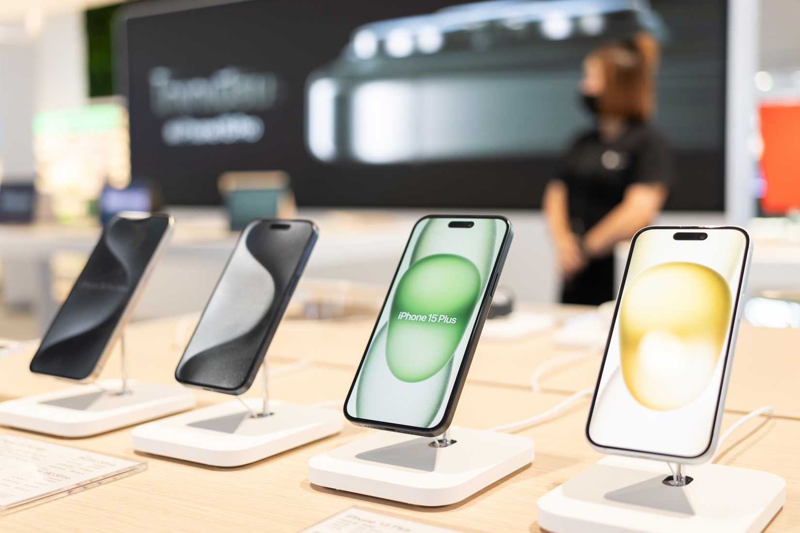 I Kept Myself From Upgrading My iPhone for Years (and You Can Too)