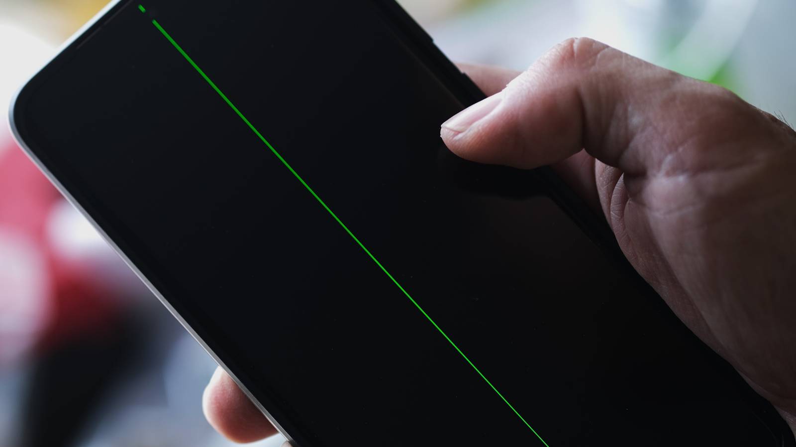Green Lines on Your Android Phone's Screen? Try These 3 Fixes