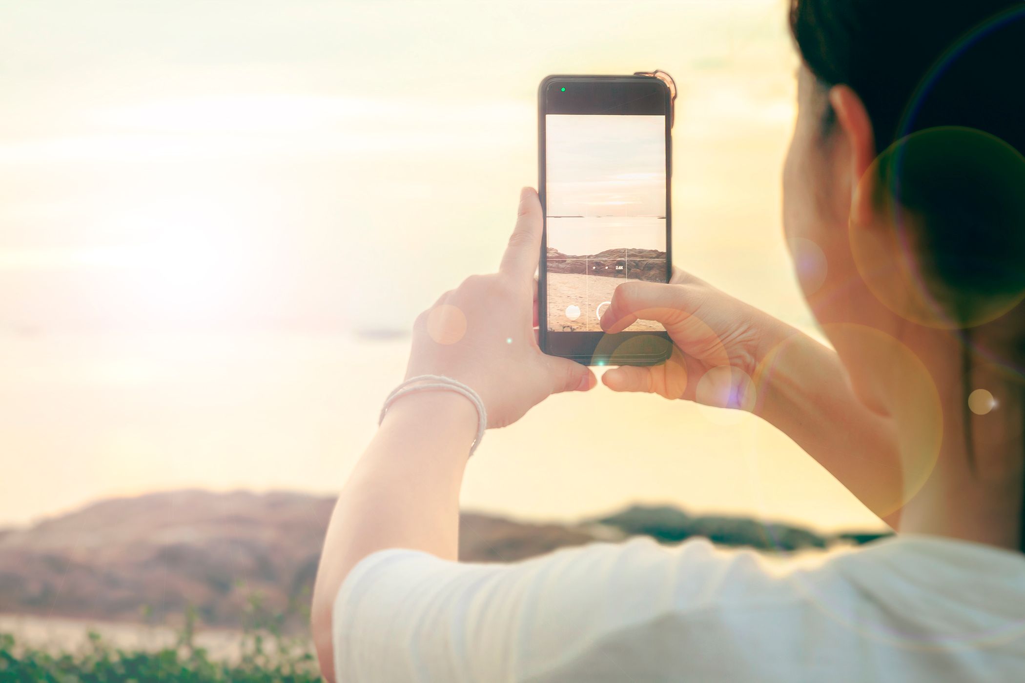 How I Make Harsh Lighting Work for My Smartphone Photos