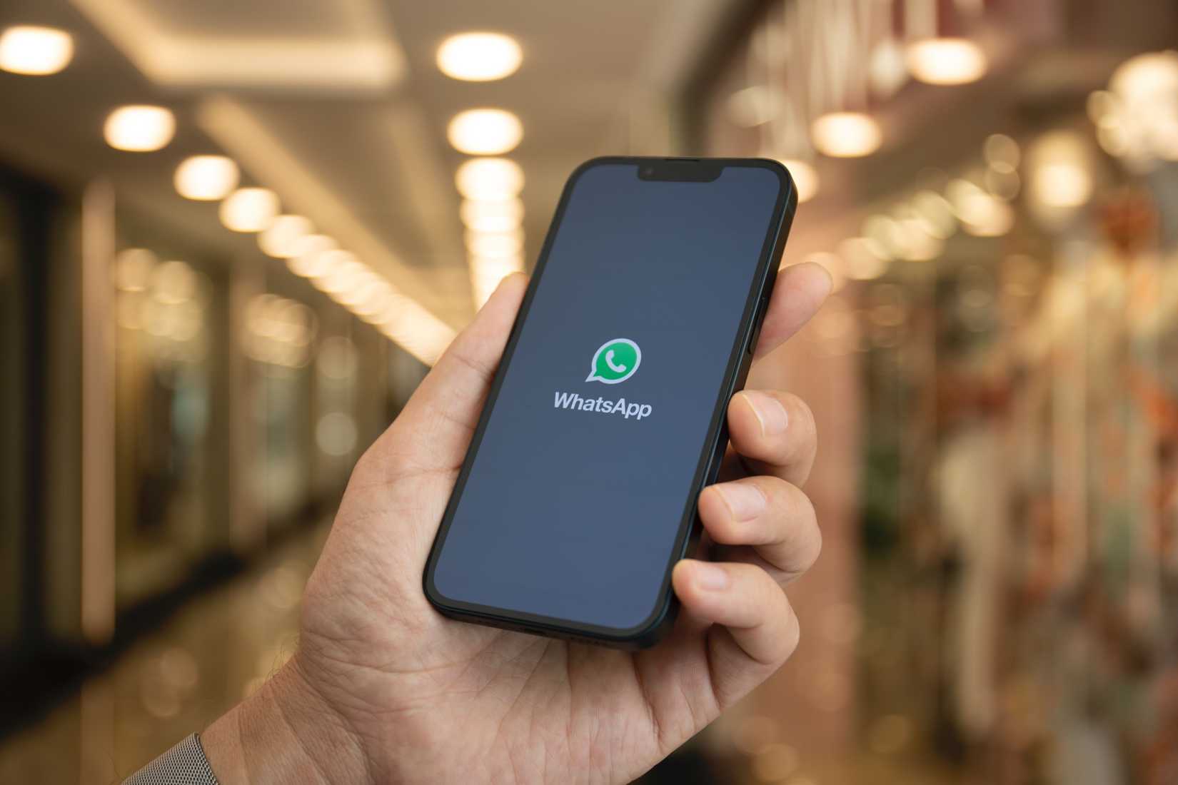 WhatsApp Finally Adds Transcripts for Voice Messages