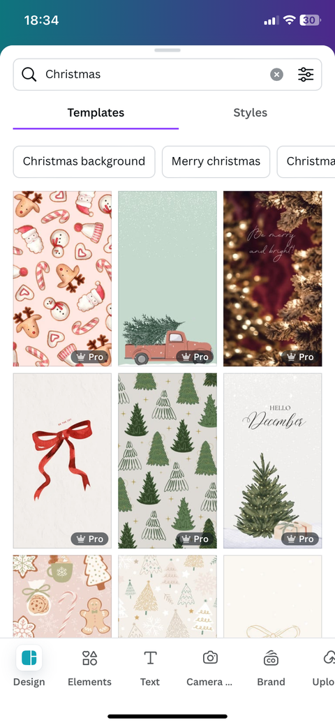 I Use These 5 Apps to Find Christmas-Themed Wallpapers