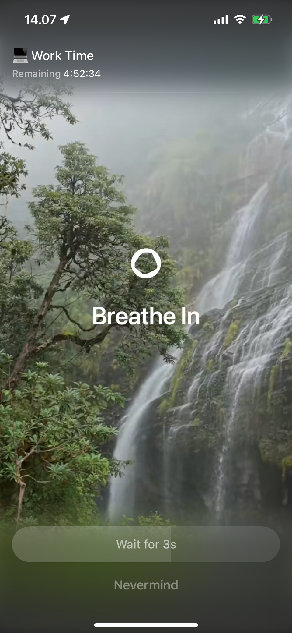 This Screen Time Limiting App Actually Helps Me Use My Phone Less