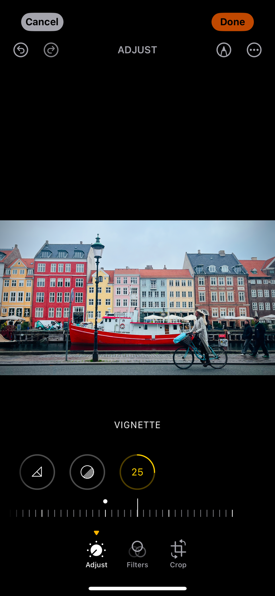 The Best Ways to Use the Vignette Effect on Your Smartphone Photos