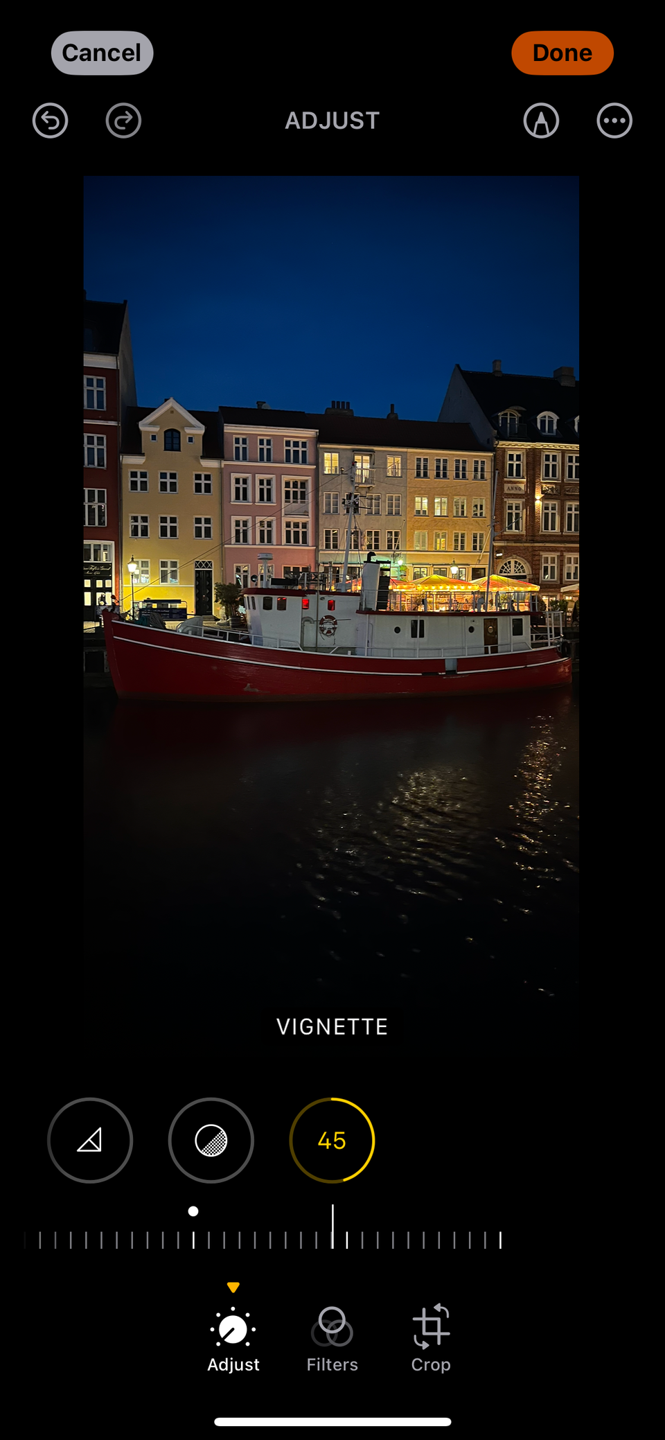The Best Ways to Use the Vignette Effect on Your Smartphone Photos