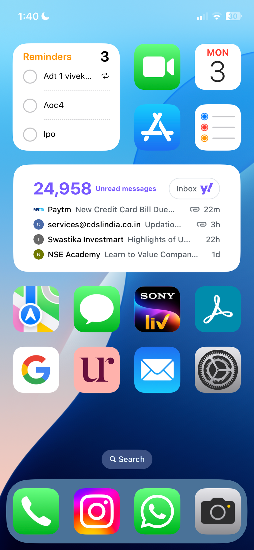 5 Things I Do to Keep My iPhone Home Screen Clutter Free
