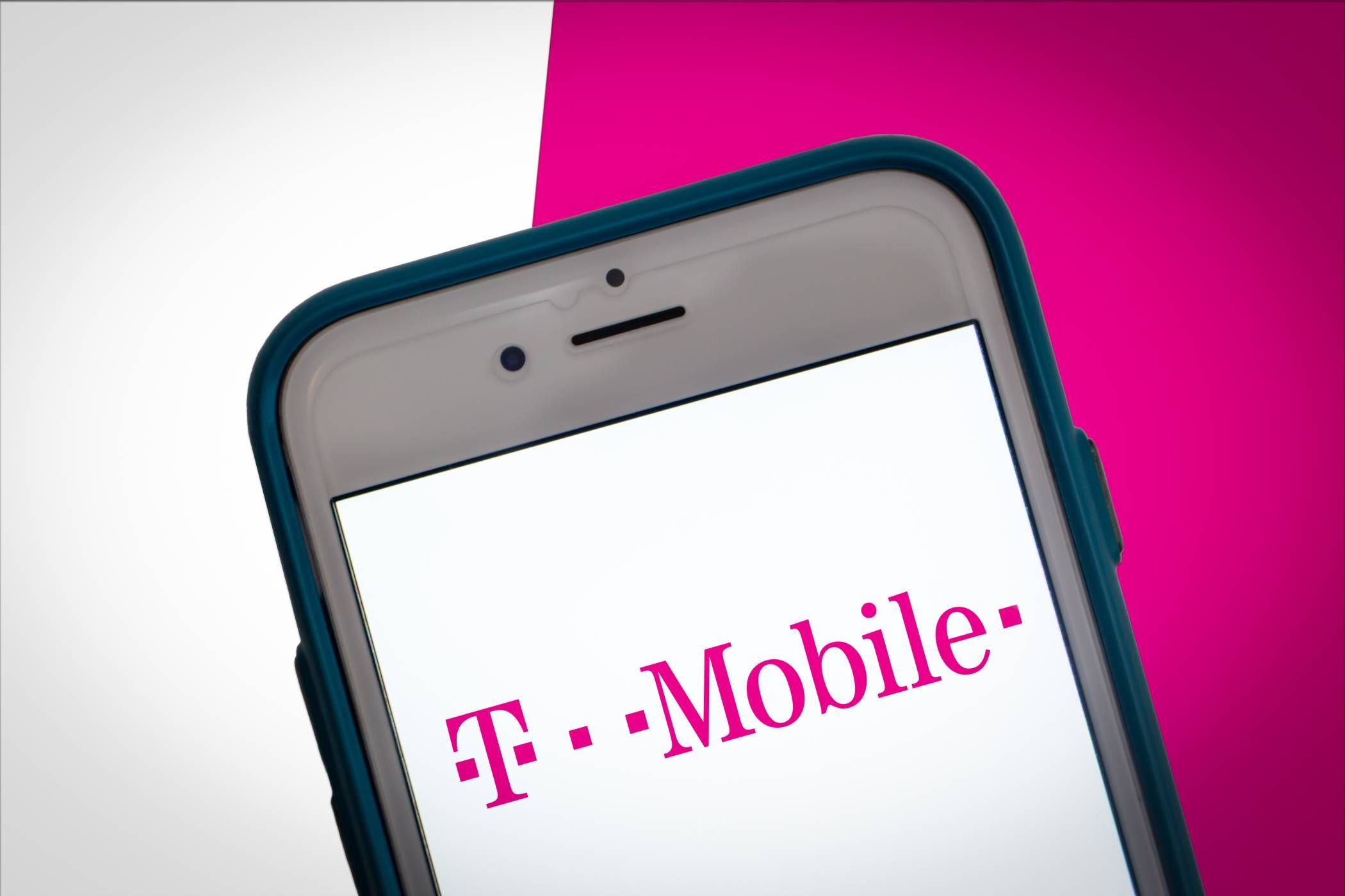T-Mobile Might Be Recording Your Phone's Screen: Here's How to Check
