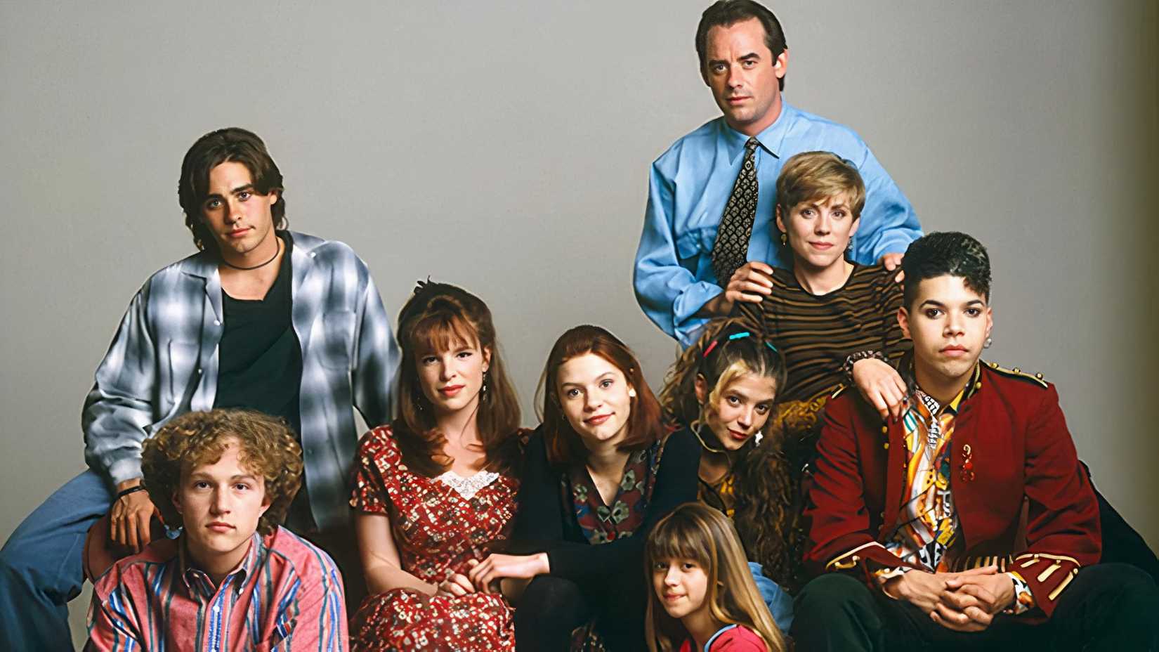 Unlock the Hidden Gems: 6 Must-Watch One-Season Wonders You Missed
