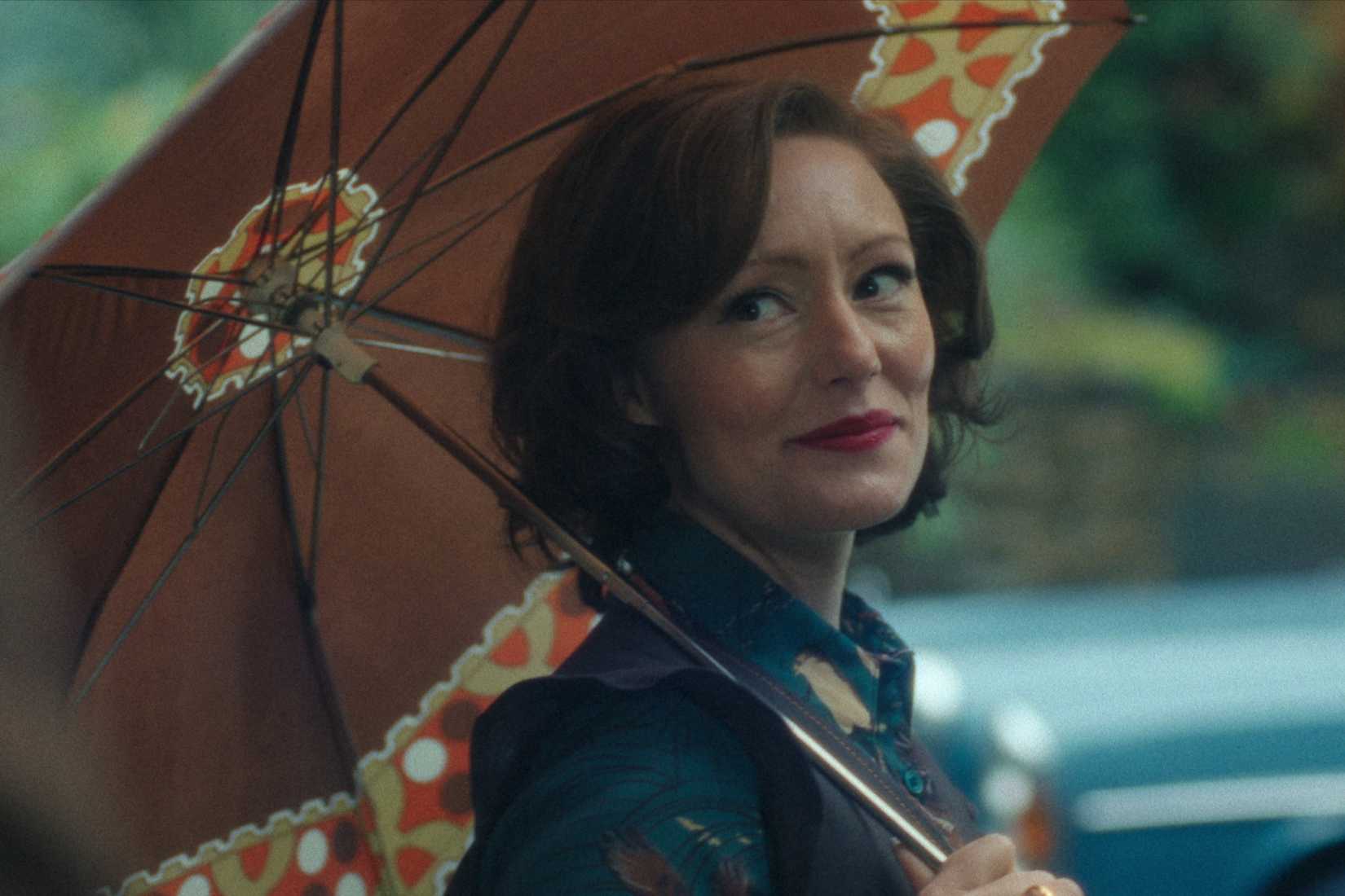 Netflix's eeriest thriller is about a smart home, and it lands harder ...